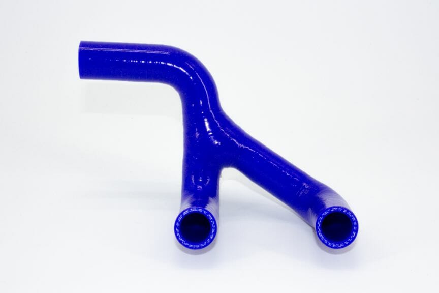 Hoses for the rail vehicle industry - MST Flexduct